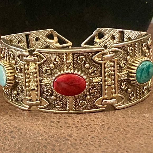 Sarah Coventry | Jewelry | Vintage Sarah Coventry Gold Tone And Red ...